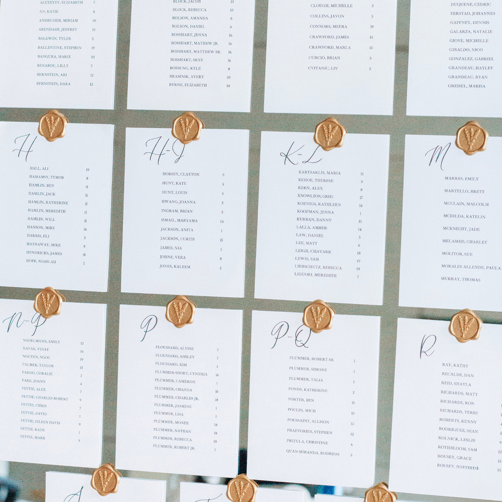 Seating Charts for Weddings | Mirror Seating Charts | Magnolia Dreams
